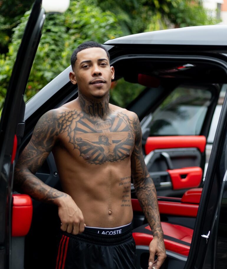 MC Poze customiza sua Land Rover de 1 milhão de reais na Vidal Details ...