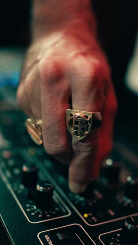 Rapper Tokio DK e Produtor Papatinho na Trilha Sonora da Nova Camisa ...